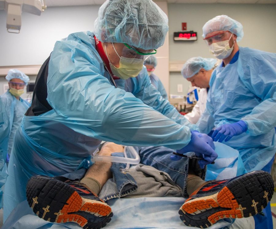 Daily Egyptian: SIH Memorial Hospital of Carbondale shows off skills ...